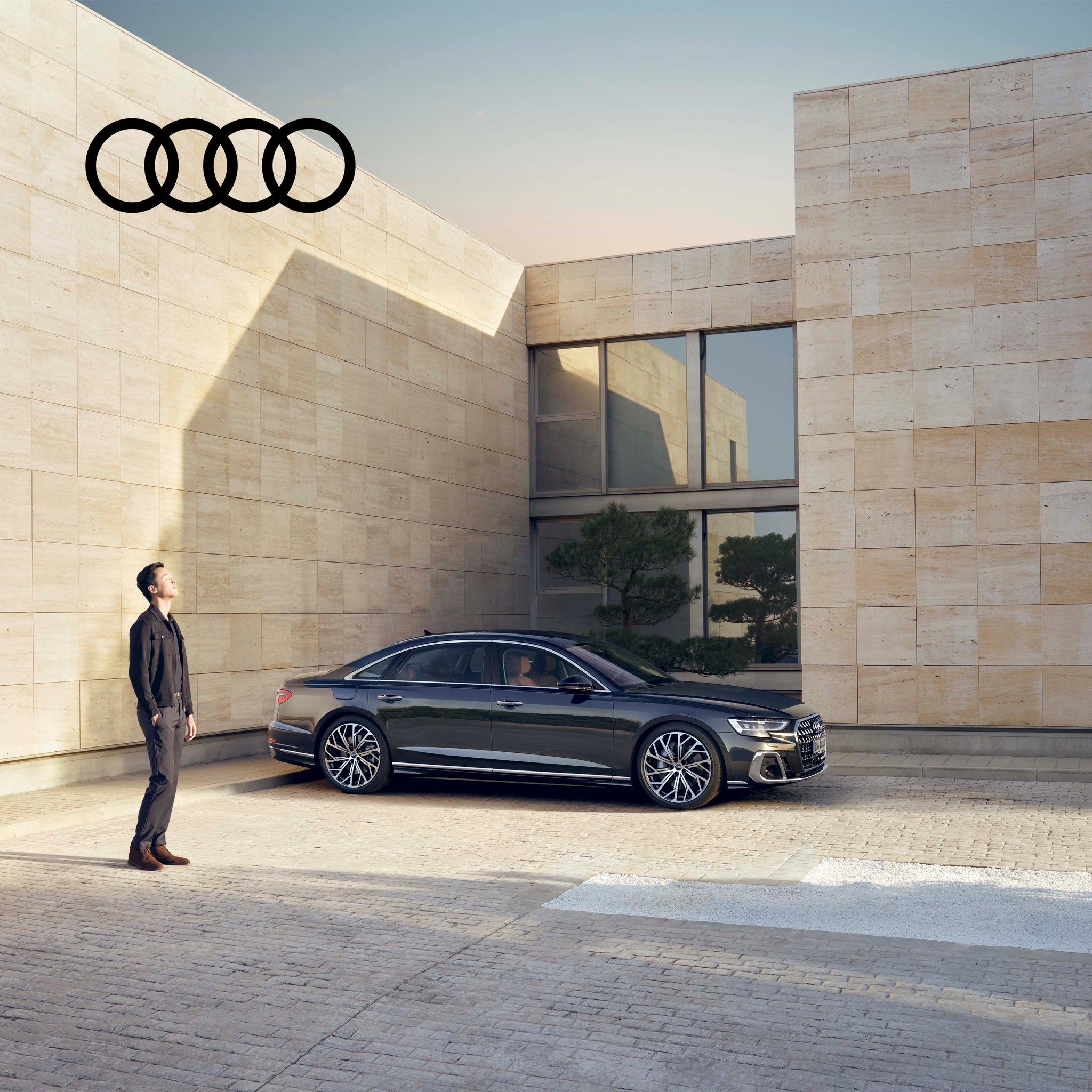 Services — Audi Flagship Store